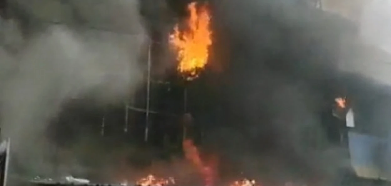 নুমলীগড় শোধনাগাৰৰ হাইড্ৰ’ক্ৰেকাৰ প্ৰকল্পত ভয়ংকৰ অগ্নিকাণ্ড